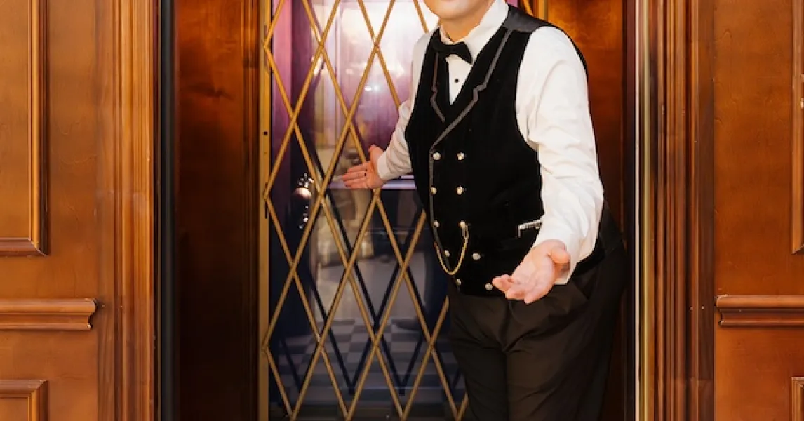 Galleria Dallas | BOO!: The Haunting BooMont Hotel